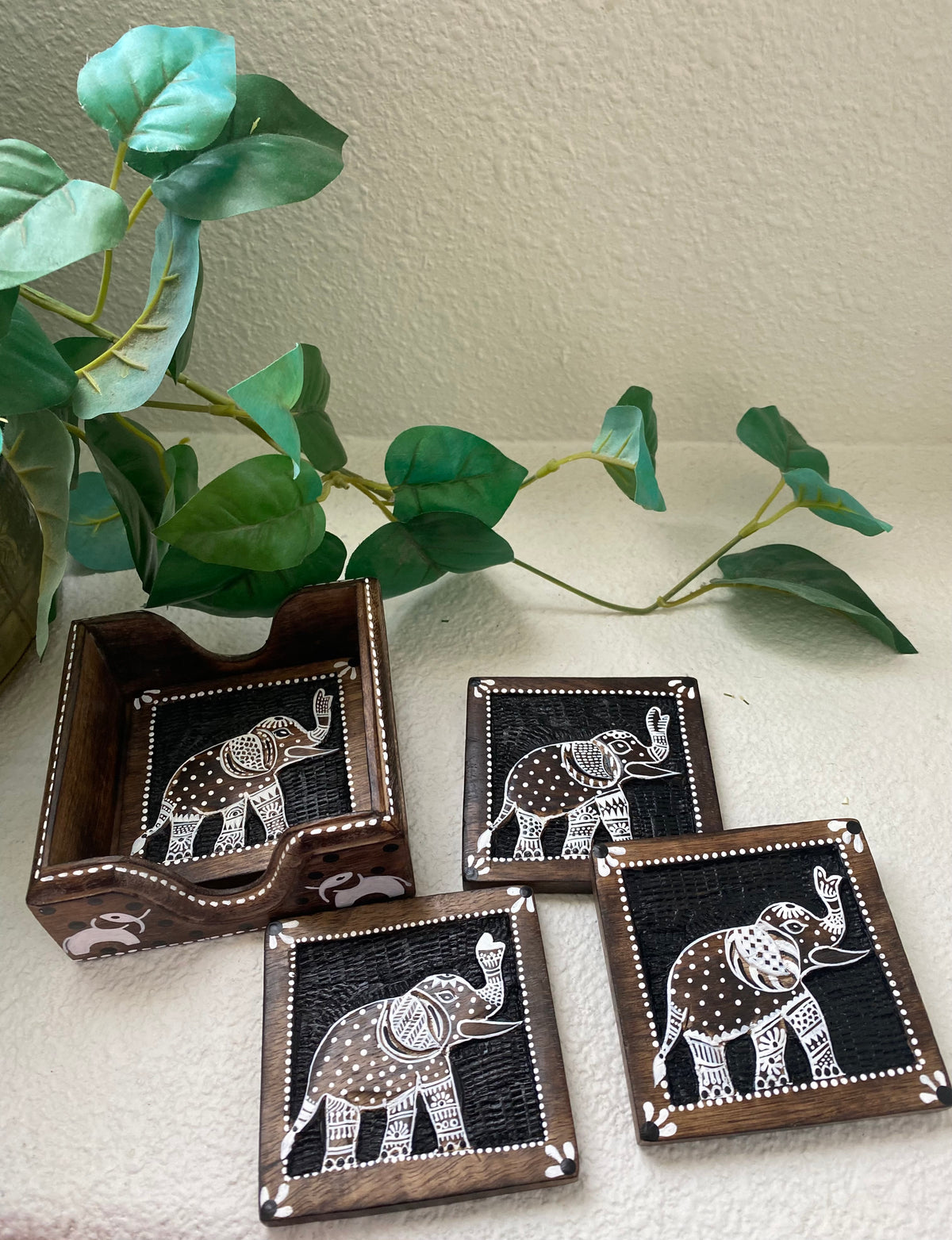Wooden Elephant Coasters (With Stand) — San José Made
