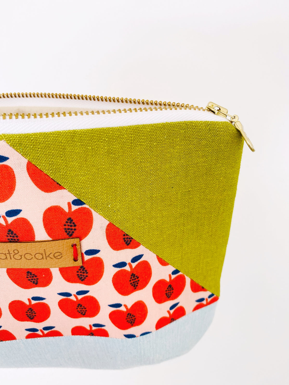 Small Tri-Color Bucket Pouch — San José Made